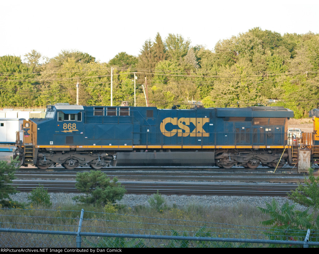 CSX 868